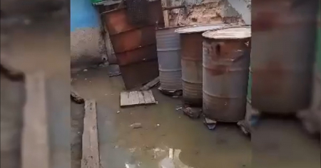 Un cubano lleva 6 meses sin poder entrar a su cuarto, inundado de aguas ...