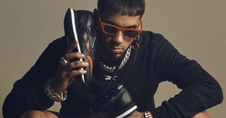 Anuel AA triunfa con sus tenis en colaboración con Reebok