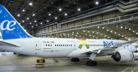 El avión oficial de "X", la canción de Nicky Jam y J Balvin, hará este ...