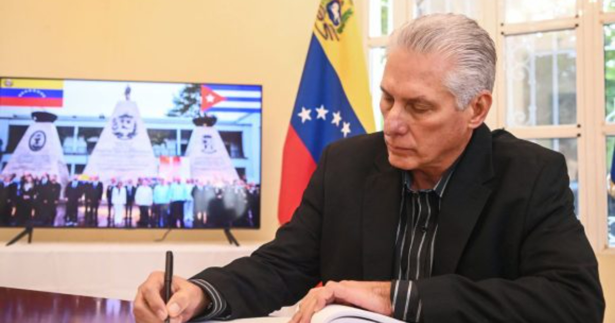 Díaz-Canel reaffirms loyalty to Fidel and Chávez by signing the ...